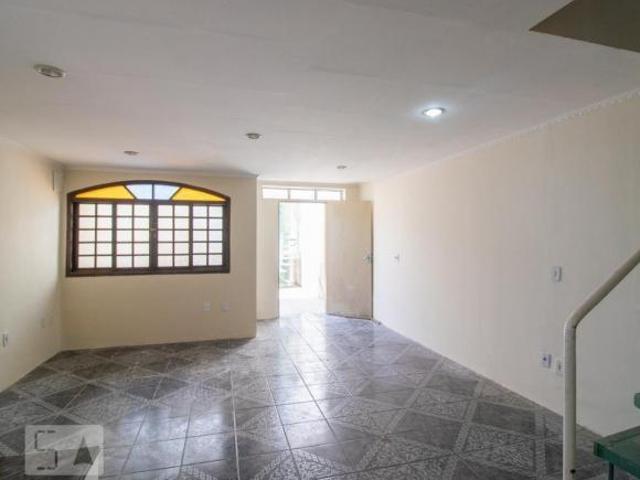 Casa à Venda Vila Jordanópolis, 3 Quartos, 151 m2