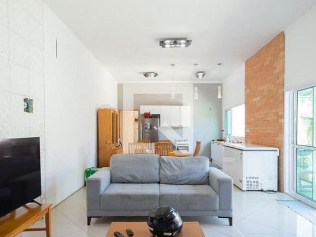 Casa à Venda Vila Jordanópolis, 3 Quartos, 196 m2