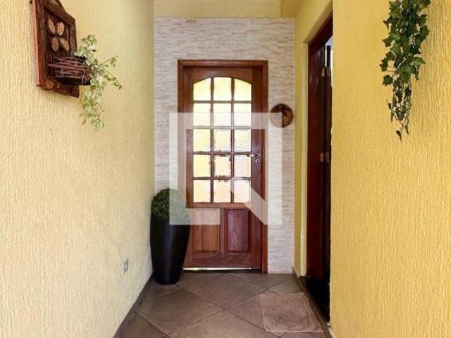 Casa à Venda Vila Jordanópolis, 3 Quartos, 130 m2