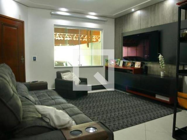 Casa à Venda Vila Jordanópolis, 3 Quartos, 134 m2