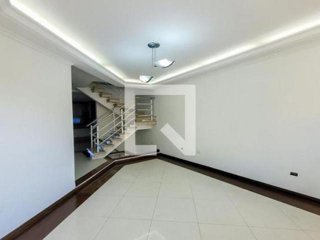 Casa à Venda Vila Jordanópolis, 3 Quartos, 290 m2