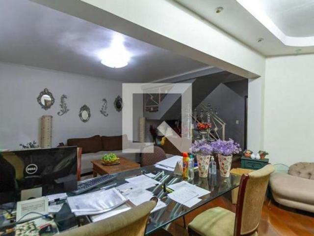 Casa à Venda Vila Jordanópolis, 3 Quartos, 210 m2