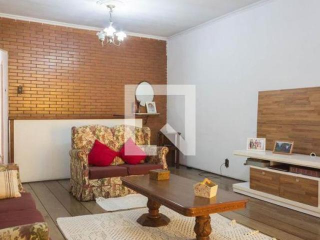 Casa à Venda Vila Jordanópolis, 3 Quartos, 214 m2