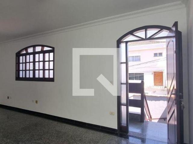 Casa à Venda Vila Jordanópolis, 3 Quartos, 219 m2