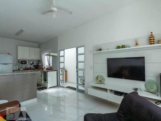 Casa à Venda Vila Jordanópolis, 2 Quartos, 160 m2