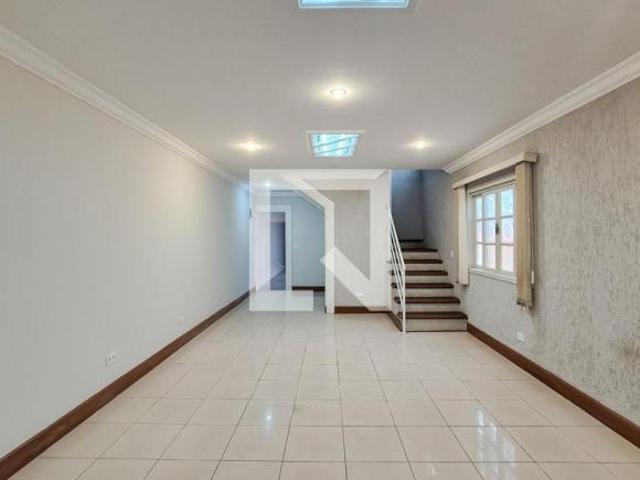 Casa à Venda Vila Jordanópolis, 4 Quartos, 253 m2
