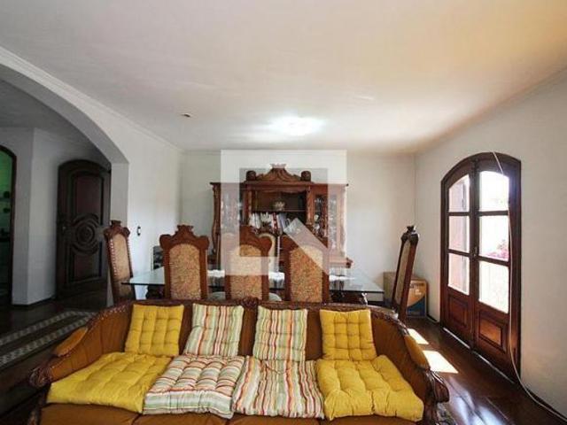 Casa à Venda Vila Jordanópolis, 4 Quartos, 360 m² São Bernardo do Campo