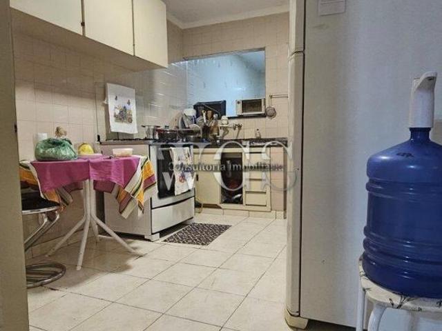 Casa à Venda Vila Lisboa – 3 Quartos, Área de Lazer e 2 Vagas