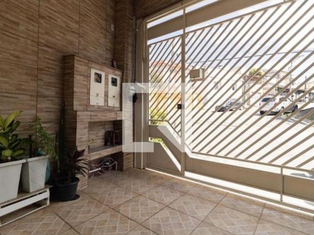 Casa à Venda Vila Liviero, 2 Quartos, 100 m2