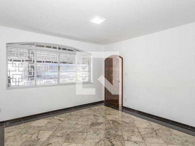 Casa à Venda Vila Liviero, 3 Quartos, 270 m2