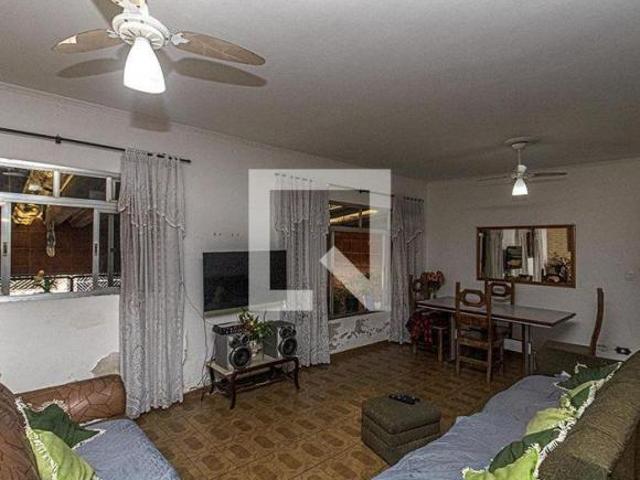Casa à Venda Vila Liviero, 4 Quartos, 235 m² São Paulo
