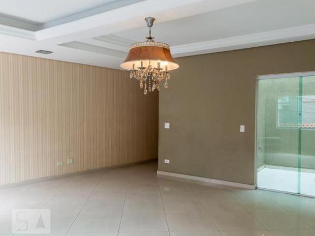 Casa à Venda Vila Lusitânia, 3 Quartos, 250 m2