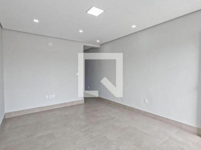 Casa à Venda Vila Mangalot, 2 Quartos, 88 m2