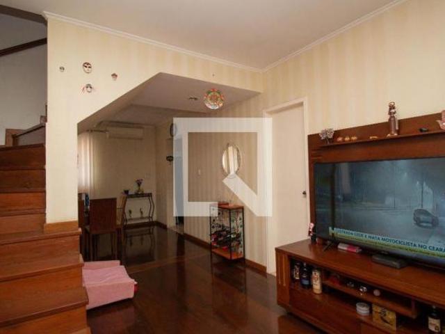 Casa à Venda Vila Mangalot, 3 Quartos, 140 m2