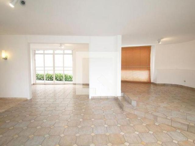 Casa à Venda Vila Madalena, 5 Quartos, 290 m² São Paulo