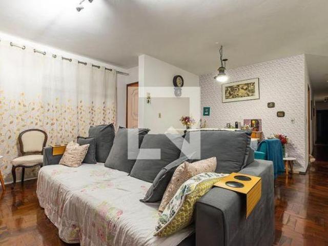 Casa à Venda Vila Madalena, 6 Quartos, 230 m2