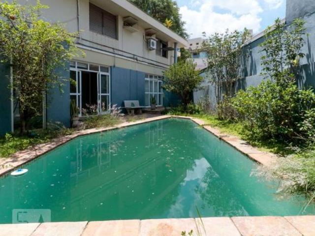 Casa à Venda Vila Madalena, 6 Quartos, 600 m² São Paulo
