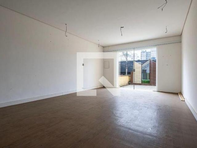 Casa à Venda Vila Madalena, 2 Quartos, 135 m2