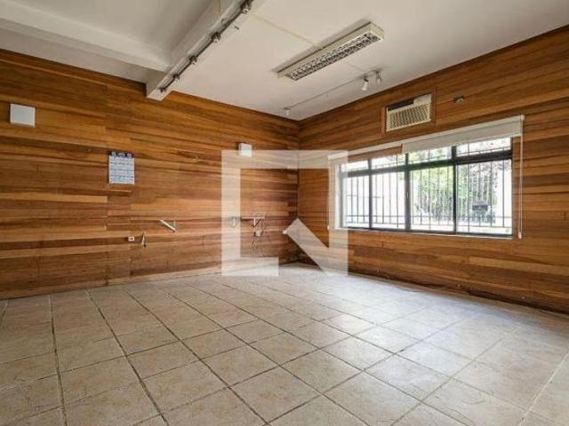 Casa à Venda Vila Madalena, 3 Quartos, 140 m² São Paulo