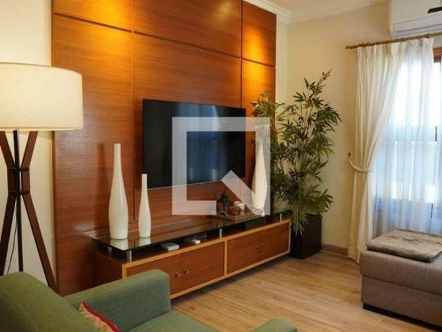 Casa à Venda Vila Madalena, 3 Quartos, 143 m² São Paulo