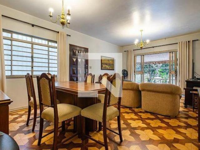 Casa à Venda Vila Madalena, 3 Quartos, 180 m2