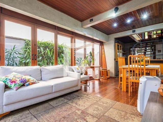 Casa à Venda Vila Madalena, 3 Quartos, 180 m² São Paulo