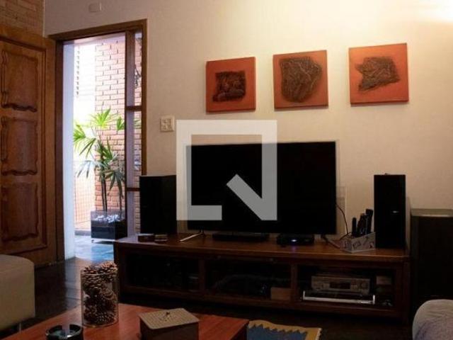 Casa à Venda Vila Madalena, 3 Quartos, 206 m2