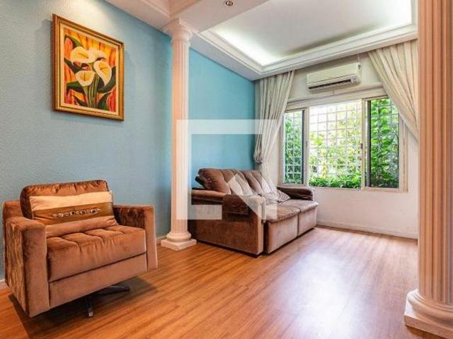 Casa à Venda Vila Madalena, 3 Quartos, 200 m2