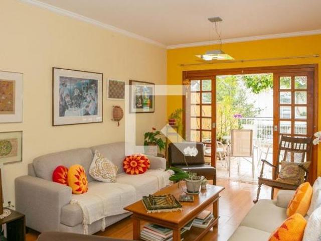 Casa à Venda Vila Madalena, 3 Quartos, 215 m2
