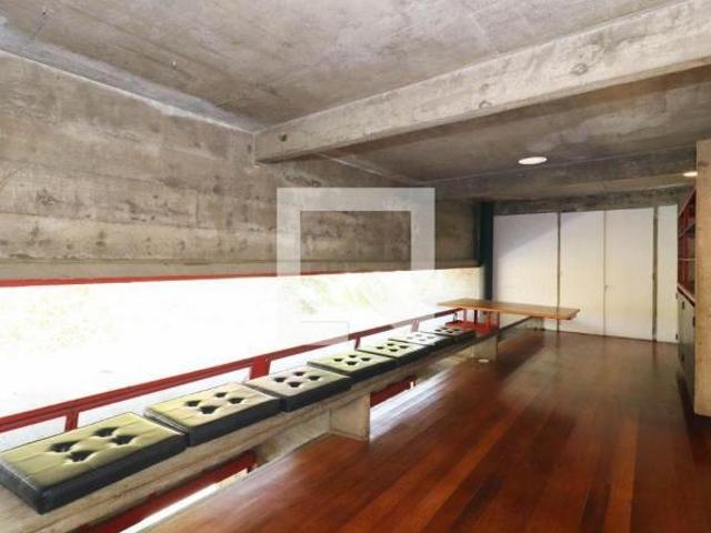 Casa à Venda Vila Madalena, 3 Quartos, 235 m2