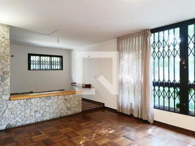 Casa à Venda Vila Madalena, 3 Quartos, 231 m2