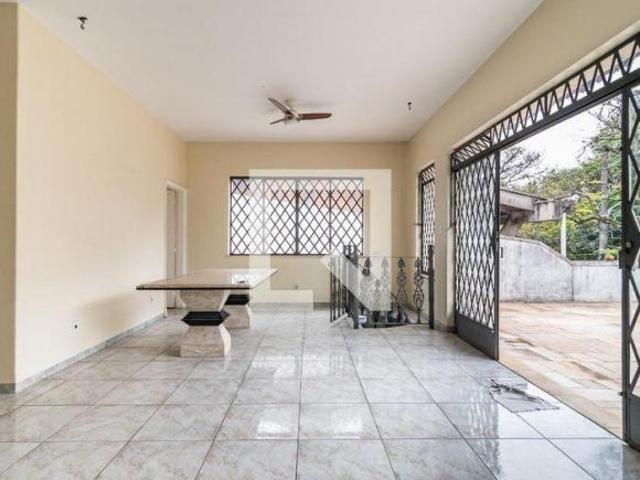 Casa à Venda Vila Madalena, 3 Quartos, 293 m² São Paulo
