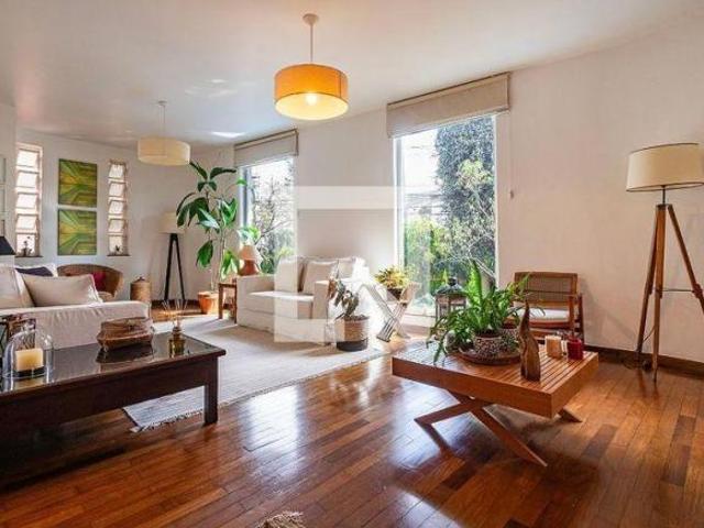 Casa à Venda Vila Madalena, 3 Quartos, 300 m2
