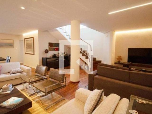 Casa à Venda Vila Madalena, 3 Quartos, 348 m2