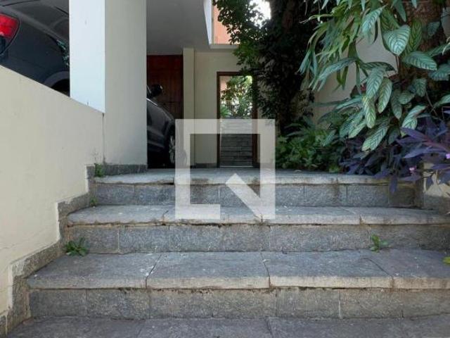 Casa à Venda Vila Madalena, 3 Quartos, 420 m2