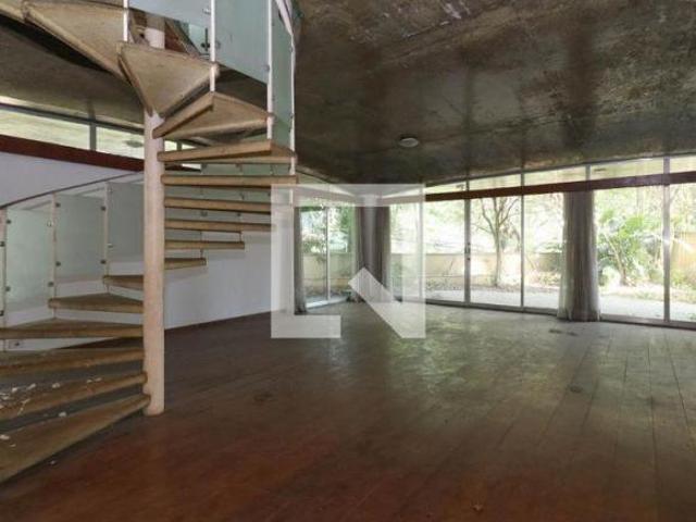 Casa à Venda Vila Madalena, 3 Quartos, 695 m2