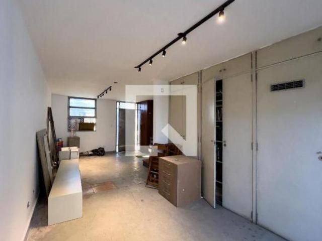 Casa à Venda Vila Mariana, 2 Quartos, 167 m² São Paulo