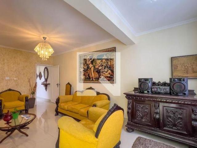 Casa à Venda Vila Mariana, 2 Quartos, 281 m2