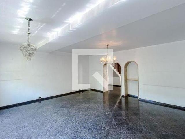 Casa à Venda Vila Mariana, 3 Quartos, 400 m² São Paulo