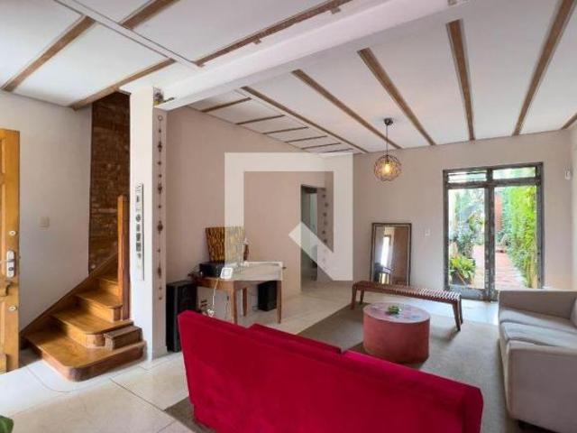 Casa à Venda Vila Mariana, 3 Quartos, 200 m2