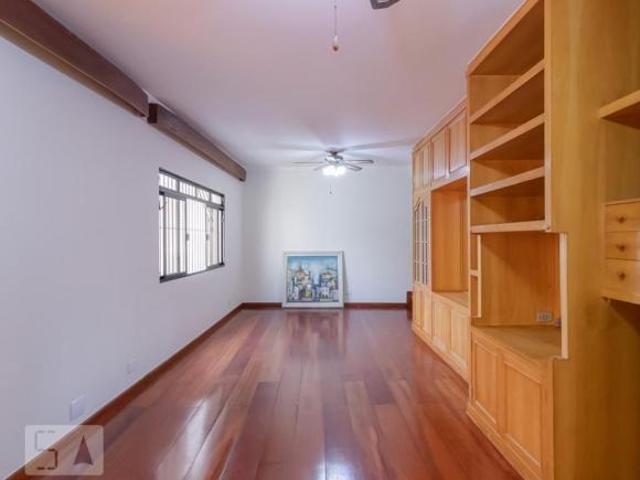 Casa à Venda Vila Mariana, 3 Quartos, 210 m2