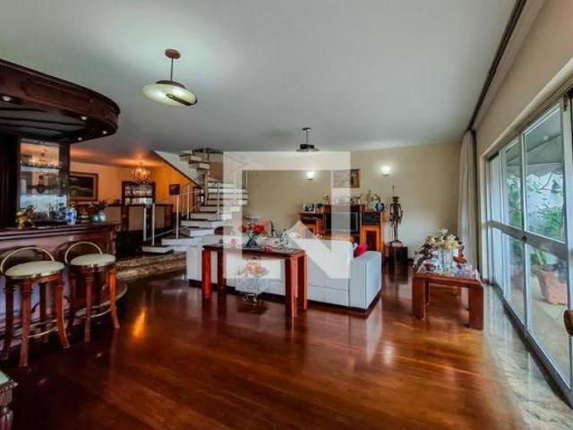 Casa à Venda Vila Mariana, 3 Quartos, 250 m2