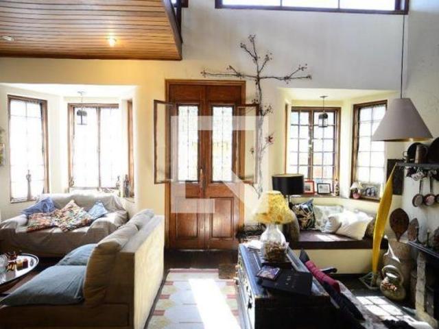 Casa à Venda Vila Mariana, 3 Quartos, 250 m² São Paulo