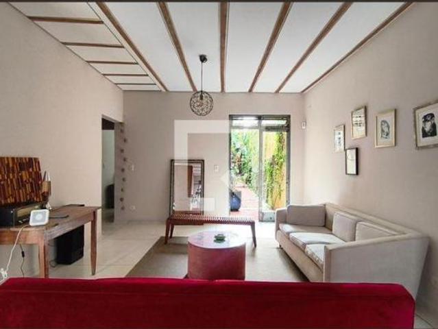 Casa à Venda Vila Mariana, 4 Quartos, 200 m² São Paulo