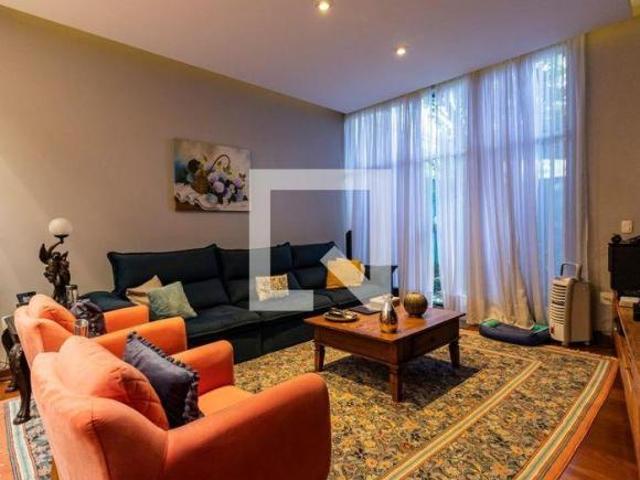 Casa à Venda Vila Mariana, 4 Quartos, 260 m² São Paulo