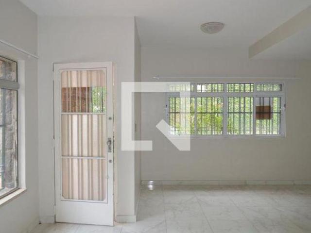Casa à Venda Vila Mariana, 5 Quartos, 217 m² São Paulo