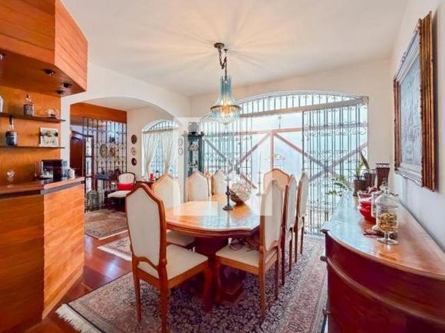 Casa à Venda Vila Mariana, 6 Quartos, 200 m2
