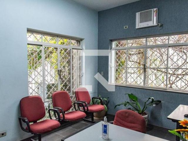 Casa à Venda Vila Mariana, 8 Quartos, 240 m2