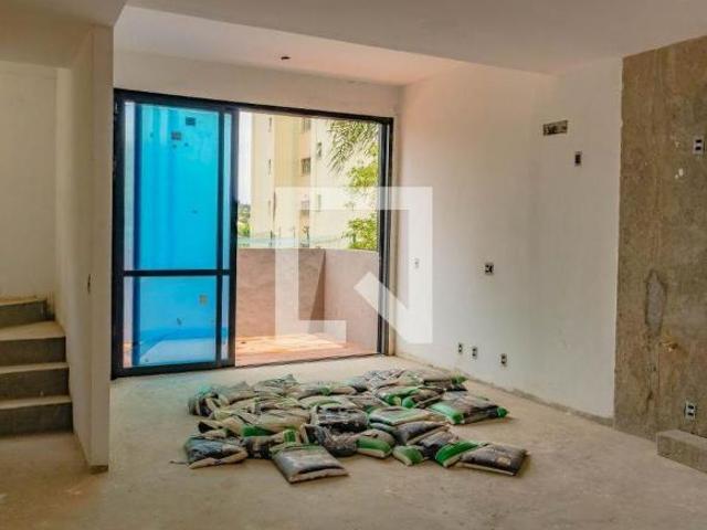 Casa à Venda Vila Mascote, 2 Quartos, 146 m2