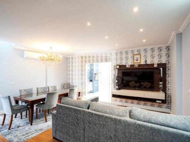 Casa à Venda Vila Matilde, 2 Quartos, 200 m2